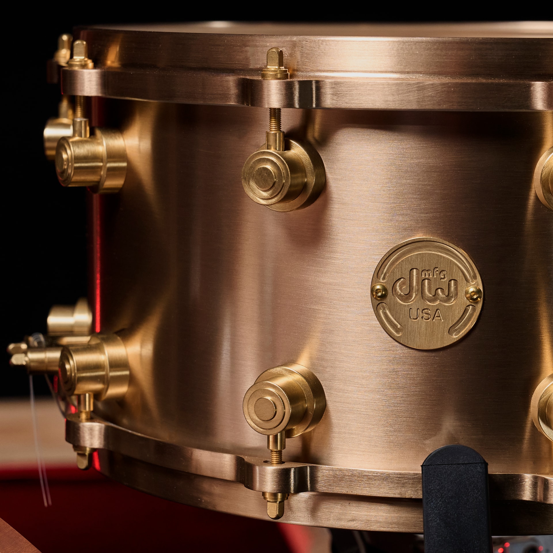 DW MFG True-Cast Snare Drum, 7x14″ | Drum Workshop Inc.